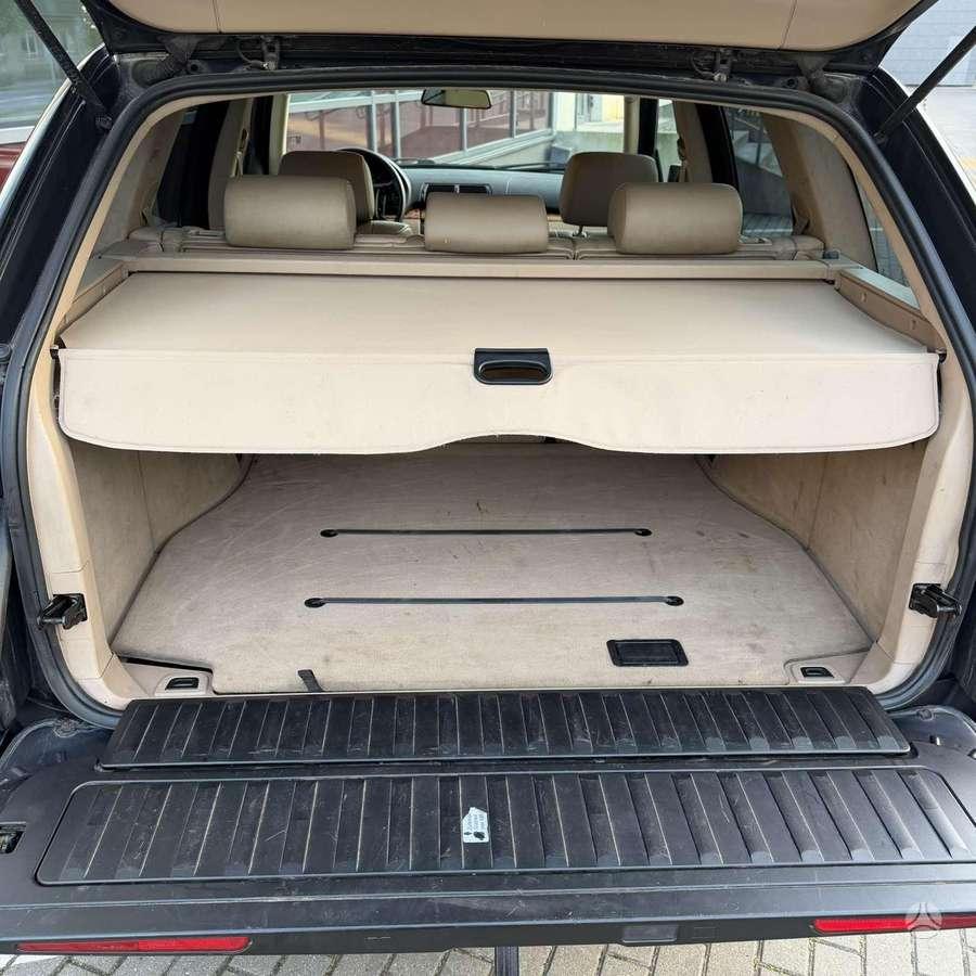 Black BMW X5 2005 in Kaisiadorys, with an engine capacity of 2.99 L and mileage of 370 thousand km for 4750 €, photo 31 on AUTOMOTO.COM.LV