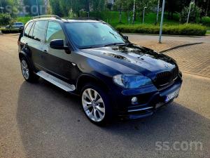 Melns BMW X5 2007 Rēzekne, ar dzinēja tilpumu 3.00 L un nobraukumu 300 tūkst. km par 7000 €, foto  vietnē AUTOMOTO.COM.LV