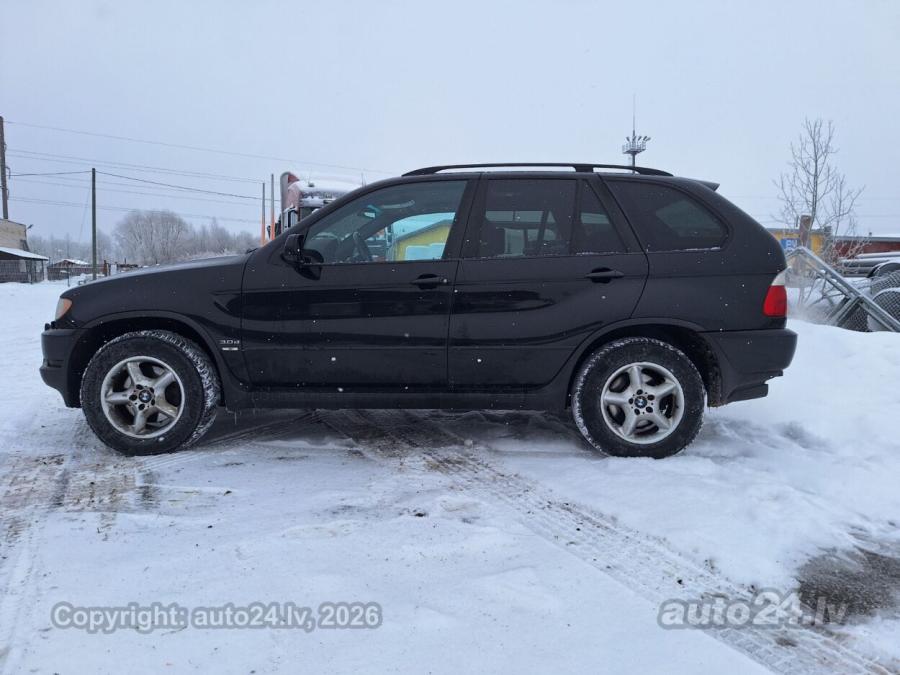 Melns BMW X5 2001 Tallina, ar dzinēja tilpumu 2.90 L un nobraukumu 374 tūkst. km par 3900 €, foto 3 vietnē AUTOMOTO.COM.LV