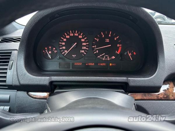 Черный БМВ Х5 2003 в Таллин, объемом двигателя 3.00 л и пробегом 223 тыс. км за 5800 €, фото 11 на AUTOMOTO.COM.LV
