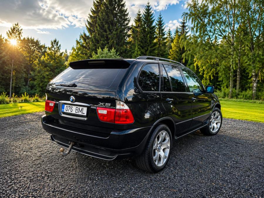Black BMW X5 2003 in Tallinn, with an engine capacity of 2.90 L and mileage of 363 thousand km for 4999 €, photo 1 on AUTOMOTO.COM.LV