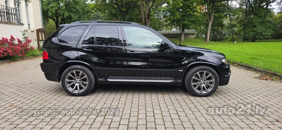 Black BMW X5 2003 in Tallinn, with an engine capacity of 3.00 L and mileage of 294 thousand km for 10999 €, photo 5 on AUTOMOTO.COM.LV