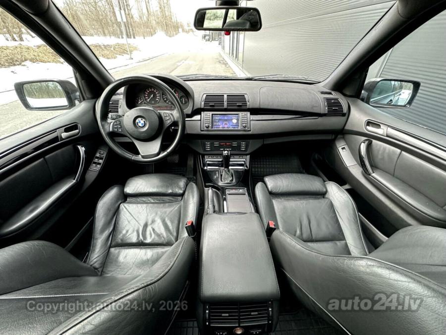 Melns BMW X5 2004 Tallina, ar dzinēja tilpumu 3.00 L un nobraukumu 376 tūkst. km par 7299 €, foto 16 vietnē AUTOMOTO.COM.LV
