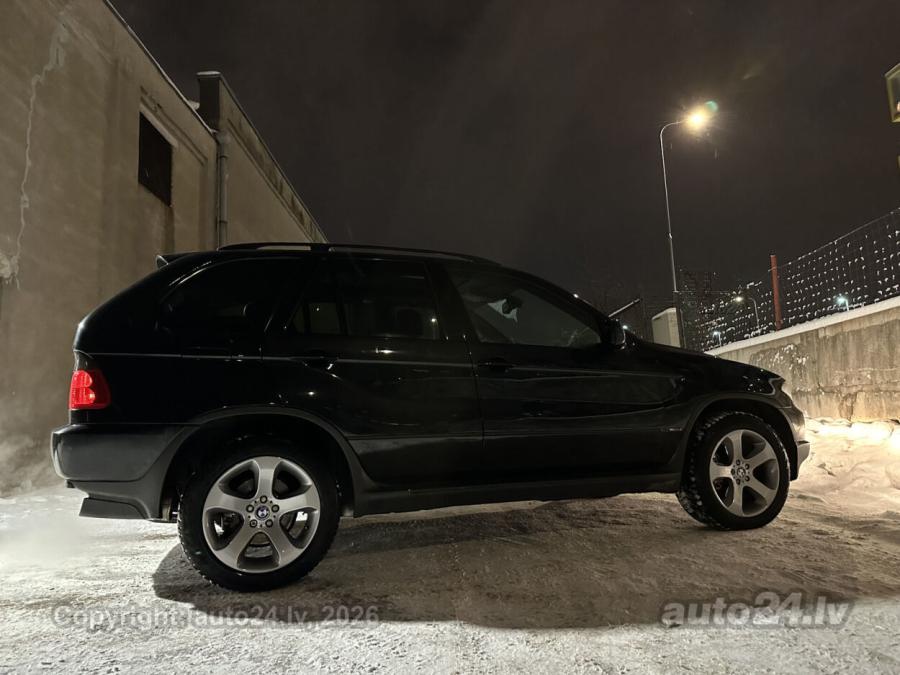 Melns BMW X5 2004 Tallina, ar dzinēja tilpumu 3.00 L un nobraukumu 376 tūkst. km par 7299 €, foto 23 vietnē AUTOMOTO.COM.LV