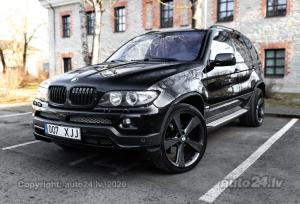 Melns BMW X5 2004 Tallina, ar dzinēja tilpumu 4.40 L un nobraukumu 387 tūkst. km par 7499 €, foto  vietnē AUTOMOTO.COM.LV
