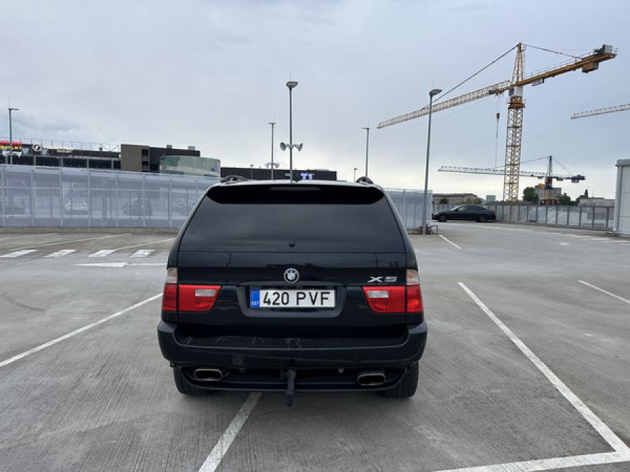 Melns BMW X5 2004 Tallina, ar dzinēja tilpumu 3.00 L un nobraukumu 0 tūkst. km par 3500 €, foto 5 vietnē AUTOMOTO.COM.LV