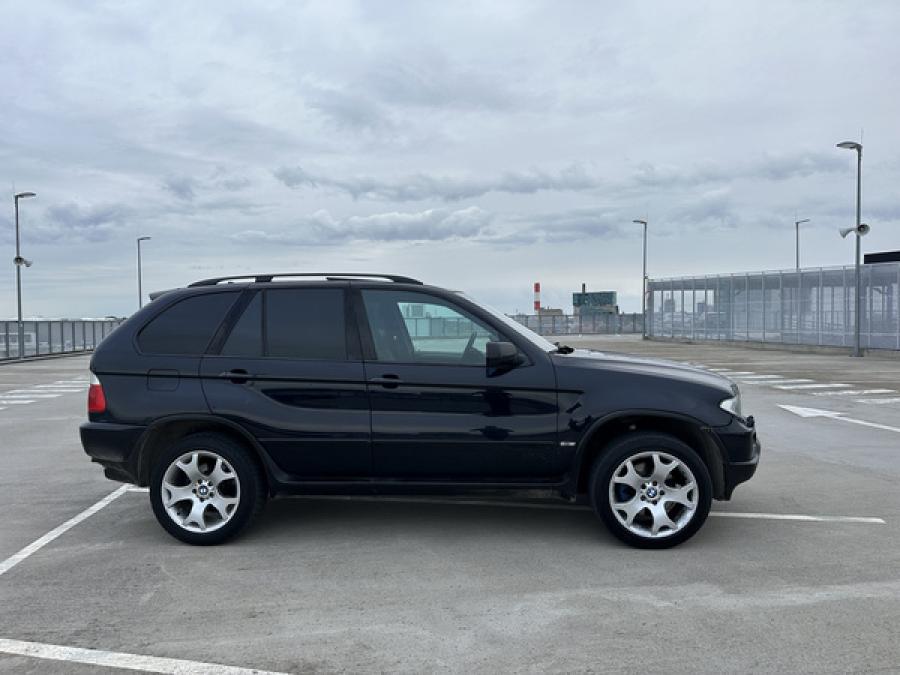 Melns BMW X5 2004 Tallina, ar dzinēja tilpumu 3.00 L un nobraukumu 0 tūkst. km par 3500 €, foto 7 vietnē AUTOMOTO.COM.LV
