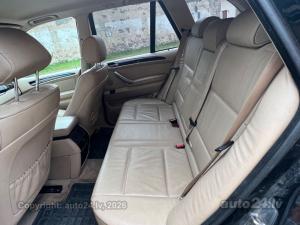 Black BMW X5 2006 in Polva, with an engine capacity of 3.00 L and mileage of 310 thousand km for 5200 €, photo 9 on AUTOMOTO.COM.LV