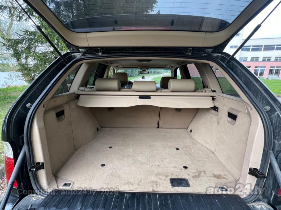 Black BMW X5 2006 in Polva, with an engine capacity of 3.00 L and mileage of 310 thousand km for 5200 €, photo 16 on AUTOMOTO.COM.LV