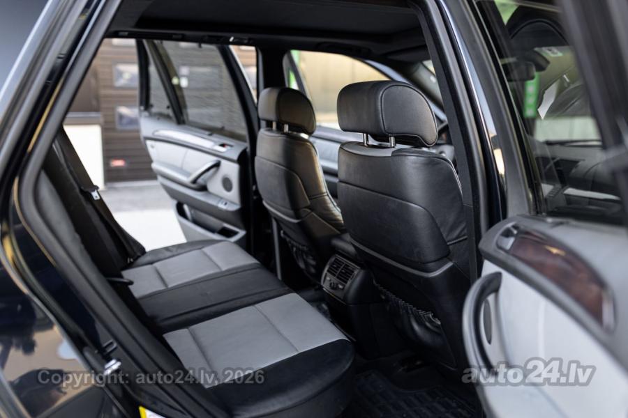Melns BMW X5 2006 Tallina, ar dzinēja tilpumu 3.00 L un nobraukumu 324 tūkst. km par 5999 €, foto 9 vietnē AUTOMOTO.COM.LV