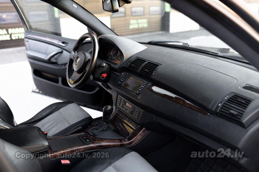 Melns BMW X5 2006 Tallina, ar dzinēja tilpumu 3.00 L un nobraukumu 324 tūkst. km par 5999 €, foto 13 vietnē AUTOMOTO.COM.LV