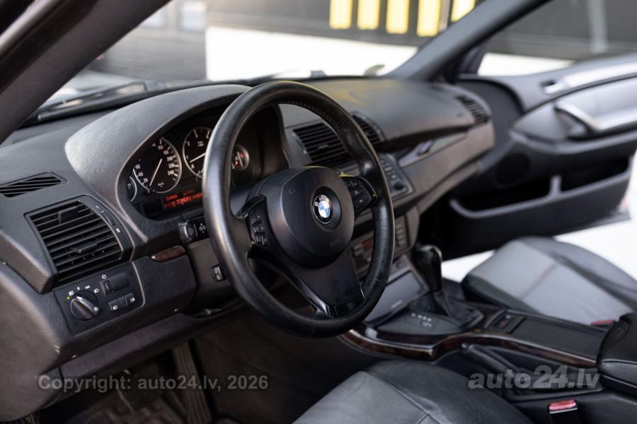 Melns BMW X5 2006 Tallina, ar dzinēja tilpumu 3.00 L un nobraukumu 324 tūkst. km par 5999 €, foto 19 vietnē AUTOMOTO.COM.LV