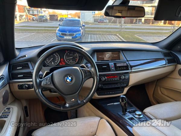Melns BMW X5 2007 Tartu, ar dzinēja tilpumu 3.00 L un nobraukumu 382 tūkst. km par 7800 €, foto 11 vietnē AUTOMOTO.COM.LV