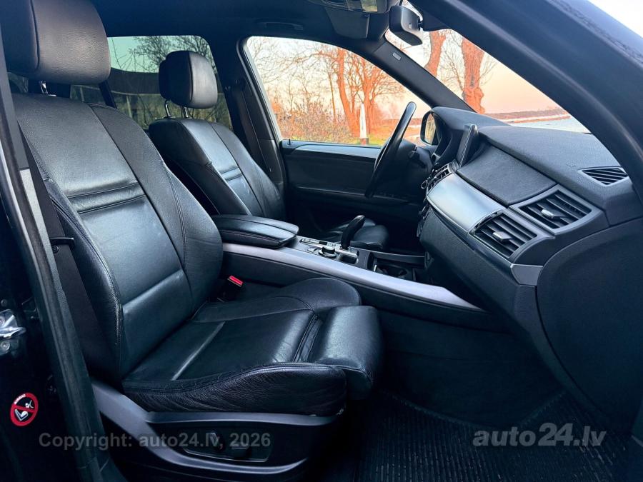 Черный БМВ Х5 2007 в Таллин, объемом двигателя 3.00 л и пробегом 243 тыс. км за 7990 €, фото 15 на AUTOMOTO.COM.LV