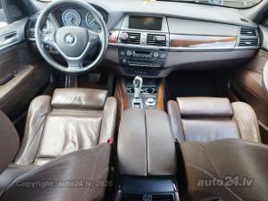Melns BMW X5 2007 Tartu, ar dzinēja tilpumu 3.00 L un nobraukumu 280 tūkst. km par 8890 €, foto 14 vietnē AUTOMOTO.COM.LV