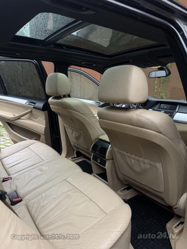Melns BMW X5 2007 Tallina, ar dzinēja tilpumu 3.00 L un nobraukumu 330 tūkst. km par 6998 €, foto 9 vietnē AUTOMOTO.COM.LV
