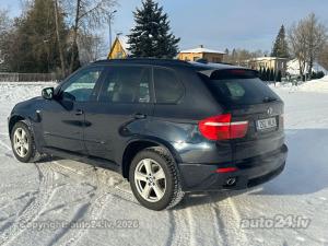 Melns BMW X5 2008 Rakvere, ar dzinēja tilpumu 3.00 L un nobraukumu 287 tūkst. km par 9490 €, foto 2 vietnē AUTOMOTO.COM.LV