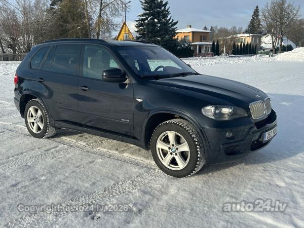 Black BMW X5 2008 in Rakvere, with an engine capacity of 3.00 L and mileage of 287 thousand km for 9490 €, photo 3 on AUTOMOTO.COM.LV