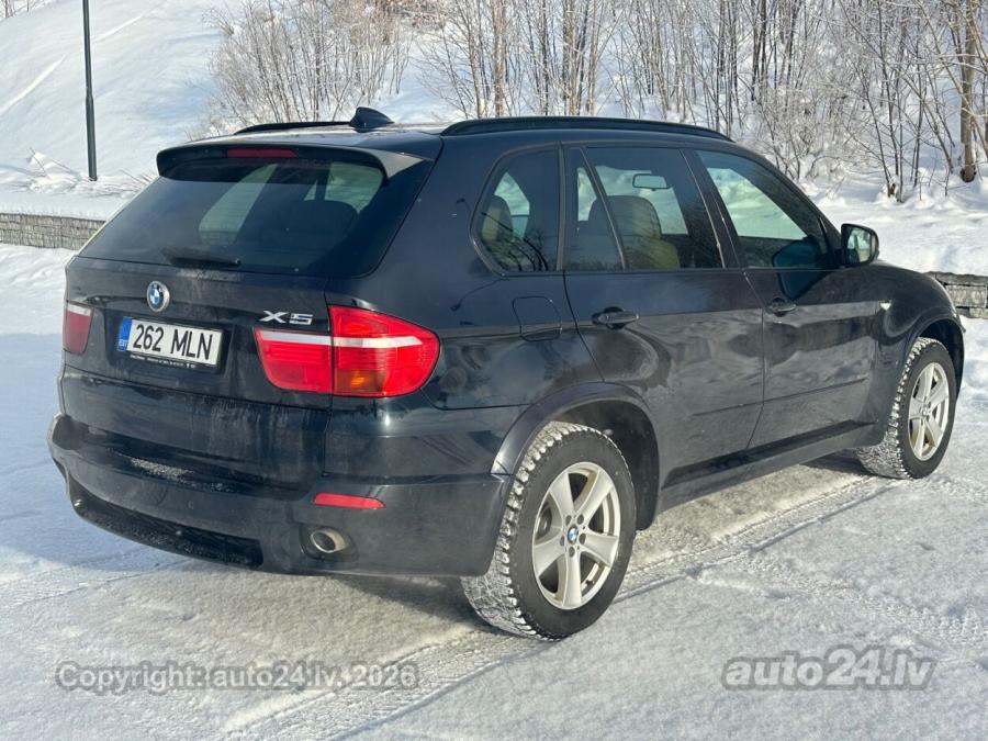 Melns BMW X5 2008 Rakvere, ar dzinēja tilpumu 3.00 L un nobraukumu 287 tūkst. km par 9490 €, foto 4 vietnē AUTOMOTO.COM.LV