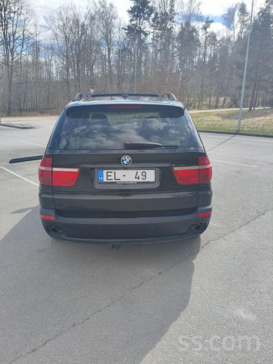 Melns BMW X5 2008 Dobele, ar dzinēja tilpumu 3.00 L un nobraukumu 315 tūkst. km par 9200 €, foto 7 vietnē AUTOMOTO.COM.LV