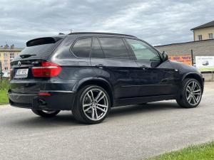Melns BMW X5 2008 Narva, ar dzinēja tilpumu 3.00 L un nobraukumu 439 tūkst. km par 5499 €, foto 19 vietnē AUTOMOTO.COM.LV