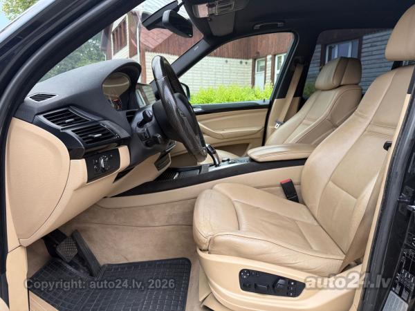 Black BMW X5 2008 in Tartu, with an engine capacity of 3.00 L and mileage of 411 thousand km for 6800 €, photo 7 on AUTOMOTO.COM.LV
