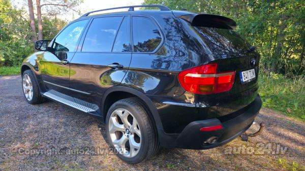 Melns BMW X5 2008 Tallina, ar dzinēja tilpumu 3.00 L un nobraukumu 388 tūkst. km par 8300 €, foto 3 vietnē AUTOMOTO.COM.LV