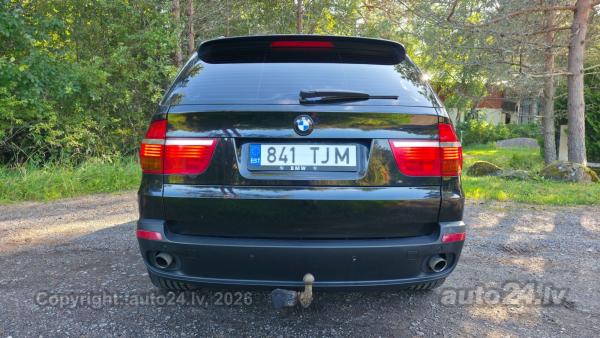 Melns BMW X5 2008 Tallina, ar dzinēja tilpumu 3.00 L un nobraukumu 388 tūkst. km par 8300 €, foto 4 vietnē AUTOMOTO.COM.LV