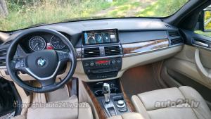 Melns BMW X5 2008 Tallina, ar dzinēja tilpumu 3.00 L un nobraukumu 388 tūkst. km par 8300 €, foto 11 vietnē AUTOMOTO.COM.LV