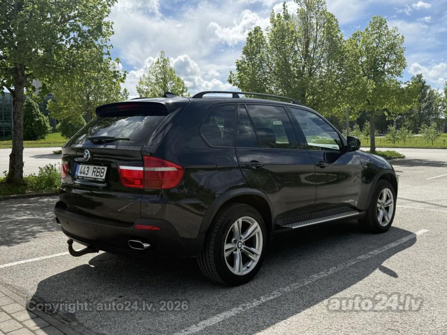 Черный БМВ Х5 2008 в Тарту, объемом двигателя 3.00 л и пробегом 300 тыс. км за 8500 €, фото 4 на AUTOMOTO.COM.LV