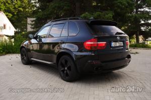 Black BMW X5 2009 in Tartu, with an engine capacity of 3.00 L and mileage of 465 thousand km for 6500 €, photo 5 on AUTOMOTO.COM.LV