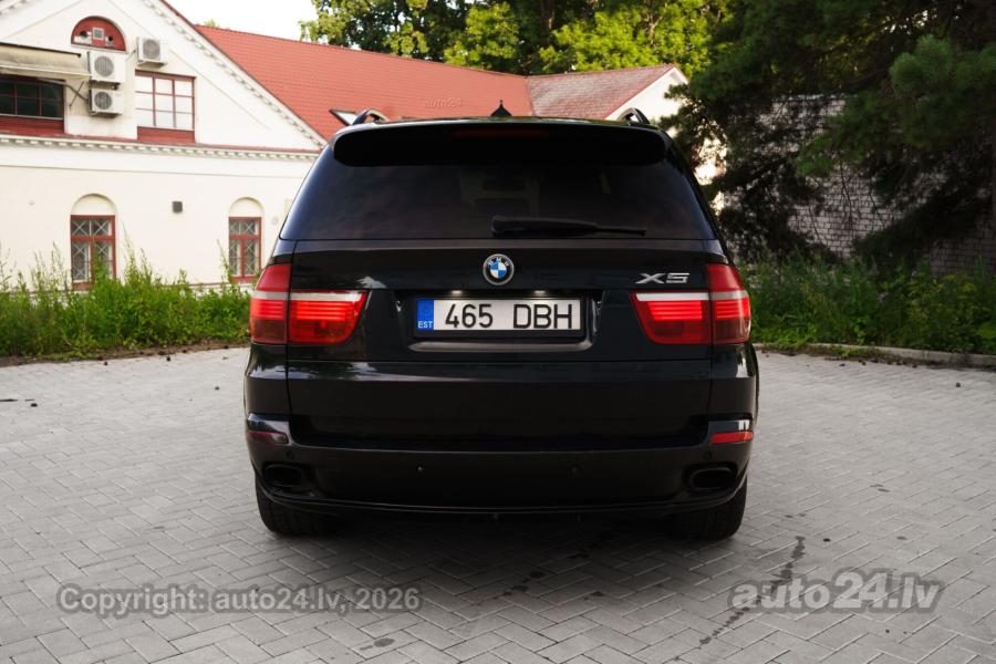 Black BMW X5 2009 in Tartu, with an engine capacity of 3.00 L and mileage of 465 thousand km for 6500 €, photo 6 on AUTOMOTO.COM.LV