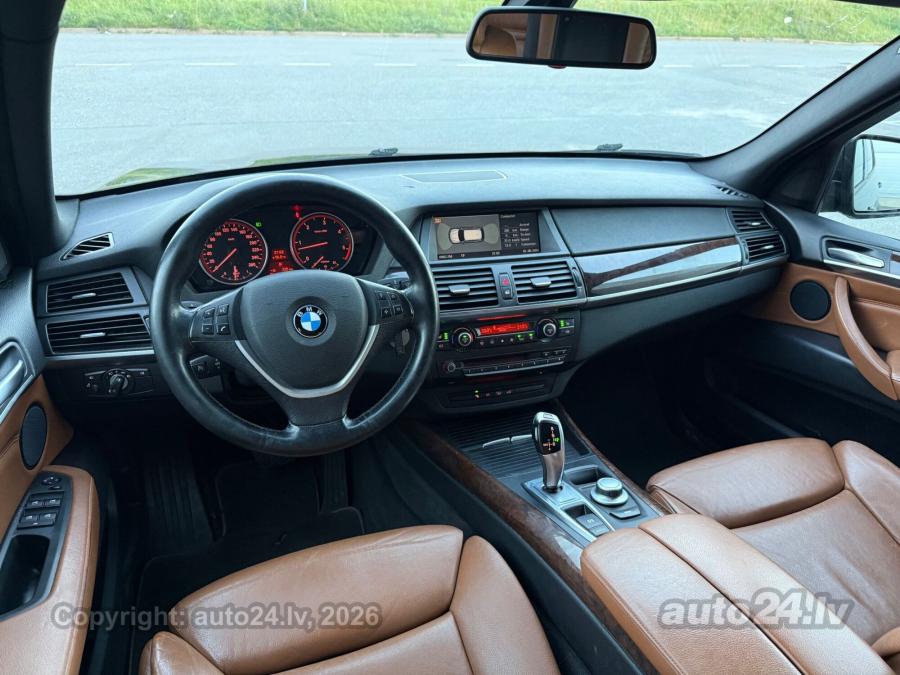 Черный БМВ Х5 2009 в Тарту, объемом двигателя 3.00 л и пробегом 394 тыс. км за 7800 €, фото 14 на AUTOMOTO.COM.LV