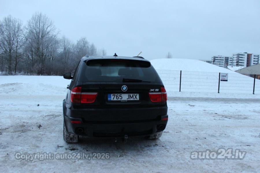 Black BMW X5 2010 in Tallinn, with an engine capacity of 3.00 L and mileage of 344 thousand km for 10900 €, photo 8 on AUTOMOTO.COM.LV