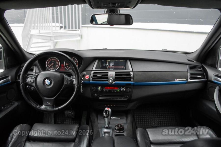 Melns BMW X5 2010 Tartu, ar dzinēja tilpumu 3.00 L un nobraukumu 308 tūkst. km par 9500 €, foto 7 vietnē AUTOMOTO.COM.LV