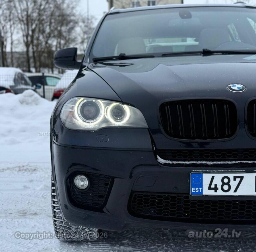 Melns BMW X5 2010 Tallina, ar dzinēja tilpumu 3.00 L un nobraukumu 225 tūkst. km par 10499 €, foto 4 vietnē AUTOMOTO.COM.LV