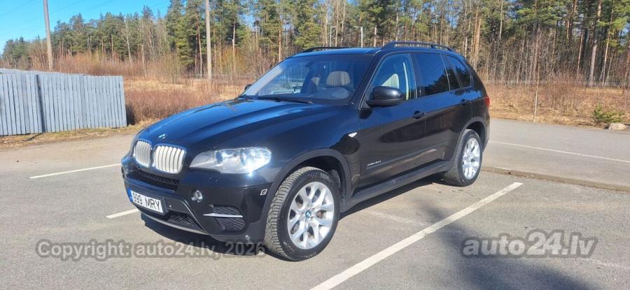 Black BMW X5 2010 in Tallinn, with an engine capacity of 3.00 L and mileage of 350 thousand km for 10500 €, photo 1 on AUTOMOTO.COM.LV