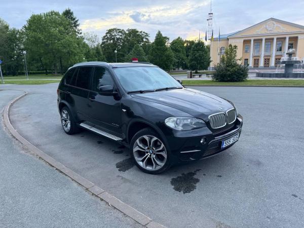 Melns BMW X5 2011 Narva, ar dzinēja tilpumu 0.00 L un nobraukumu 294 tūkst. km par 11499 €, foto 8 vietnē AUTOMOTO.COM.LV