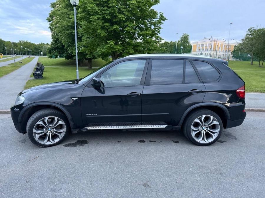 Melns BMW X5 2011 Narva, ar dzinēja tilpumu 0.00 L un nobraukumu 294 tūkst. km par 11499 €, foto 14 vietnē AUTOMOTO.COM.LV