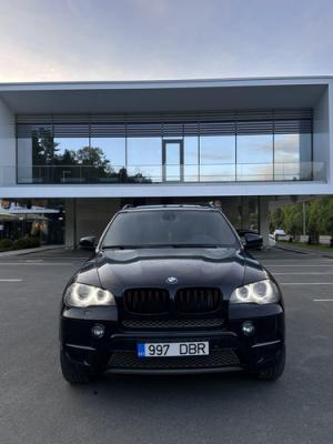 Black BMW X5 2011 in Tallinn, with an engine capacity of 3.00 L and mileage of 289 thousand km for 13500 €, photo  on AUTOMOTO.COM.LV