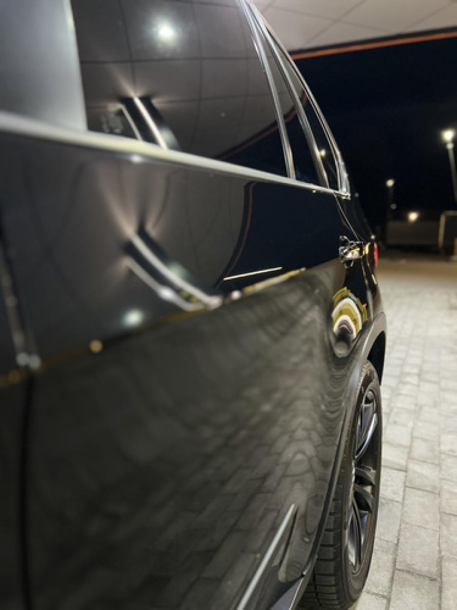 Melns BMW X5 2011 Mardu, ar dzinēja tilpumu 0.00 L un nobraukumu 242 tūkst. km par 11000 €, foto 11 vietnē AUTOMOTO.COM.LV