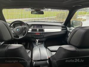Black BMW X5 2012 in Tallinn, with an engine capacity of 3.00 L and mileage of 371 thousand km for 12600 €, photo 7 on AUTOMOTO.COM.LV