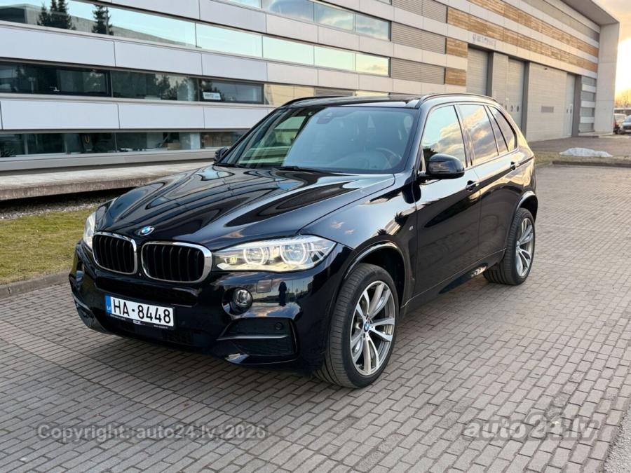 Melns BMW X5 2015 Rīga, ar dzinēja tilpumu 3.00 L un nobraukumu 221 tūkst. km par 22900 €, foto 1 vietnē AUTOMOTO.COM.LV