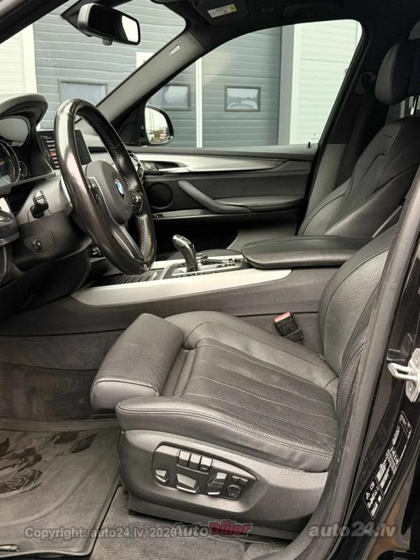 Black BMW X5 2016 in Tallinn, with an engine capacity of 3.00 L and mileage of 255 thousand km for 28500 €, photo 8 on AUTOMOTO.COM.LV