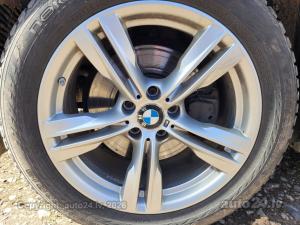 Melns BMW X5 2016 Tartu, ar dzinēja tilpumu 3.00 L un nobraukumu 200 tūkst. km par 23000 €, foto 15 vietnē AUTOMOTO.COM.LV