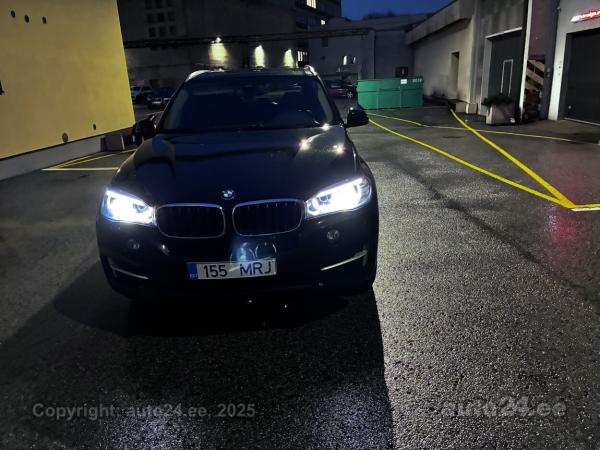 Melns BMW X5 2017 Tallina, ar dzinēja tilpumu 3.00 L un nobraukumu 195 tūkst. km par 22000 €, foto 11 vietnē AUTOMOTO.COM.LV