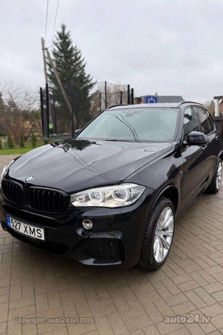 Melns BMW X5 2017 Tallina, ar dzinēja tilpumu 3.00 L un nobraukumu 143 tūkst. km par 27900 €, foto 1 vietnē AUTOMOTO.COM.LV