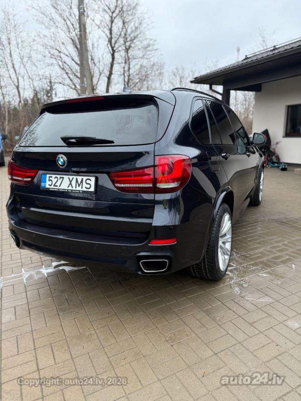 Melns BMW X5 2017 Tallina, ar dzinēja tilpumu 3.00 L un nobraukumu 143 tūkst. km par 27900 €, foto 3 vietnē AUTOMOTO.COM.LV