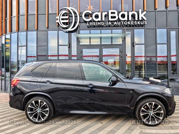Black BMW X5 2018 in Tallinn, with an engine capacity of 3.00 L and mileage of 174 thousand km for 30990 €, photo 4 on AUTOMOTO.COM.LV