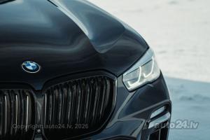 Black BMW X5 2018 in Tallinn, with an engine capacity of 3.00 L and mileage of 170 thousand km for 45000 €, photo 9 on AUTOMOTO.COM.LV